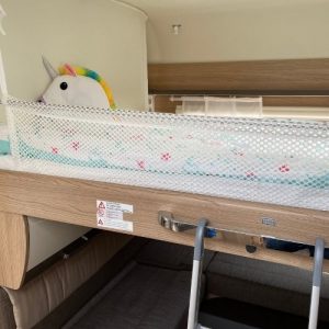 Kinderbett und Rausfallschutz für Wohnwagen & Reisemobil
